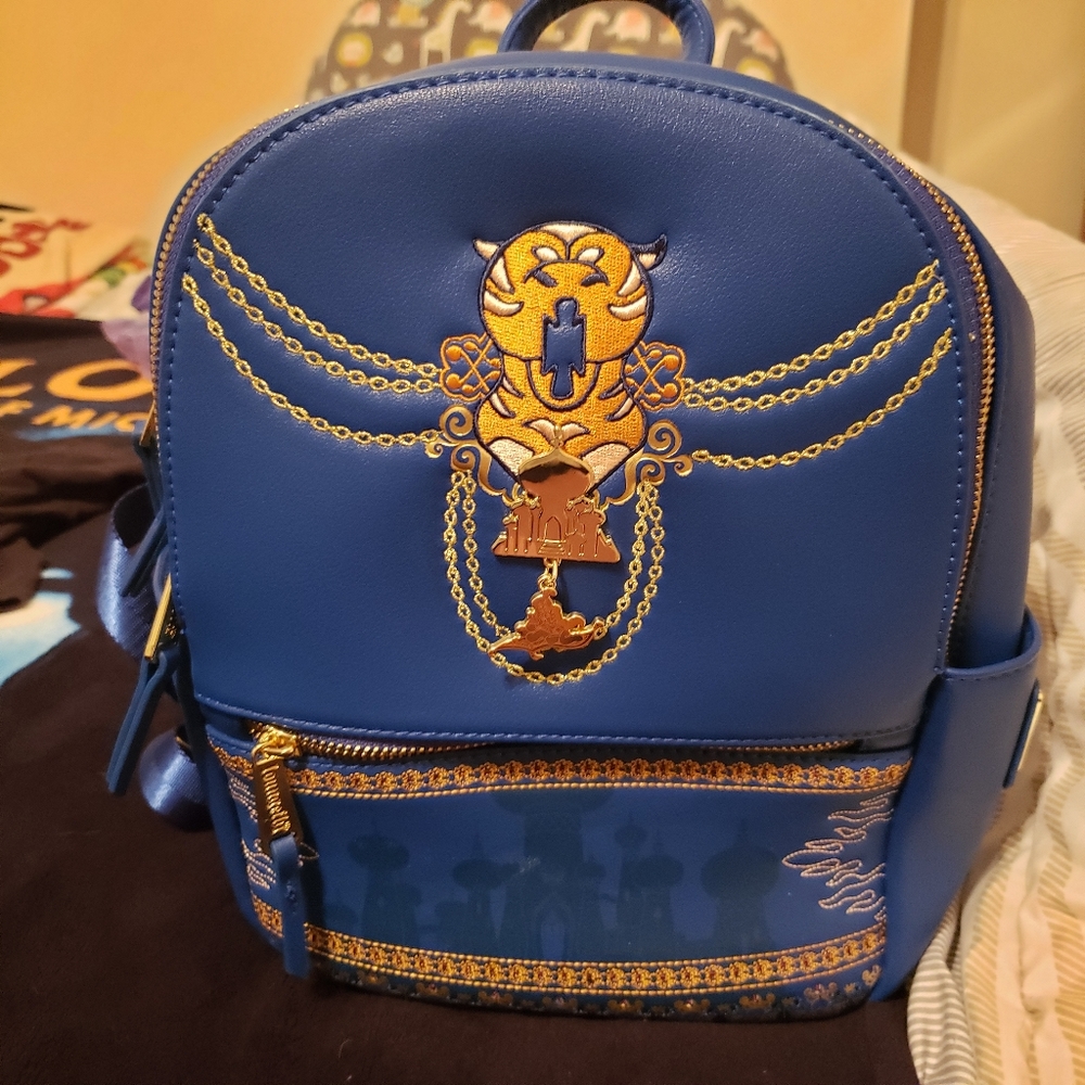 Rare Loungefly Agrabah Aladdin Mini Backpack - Gem